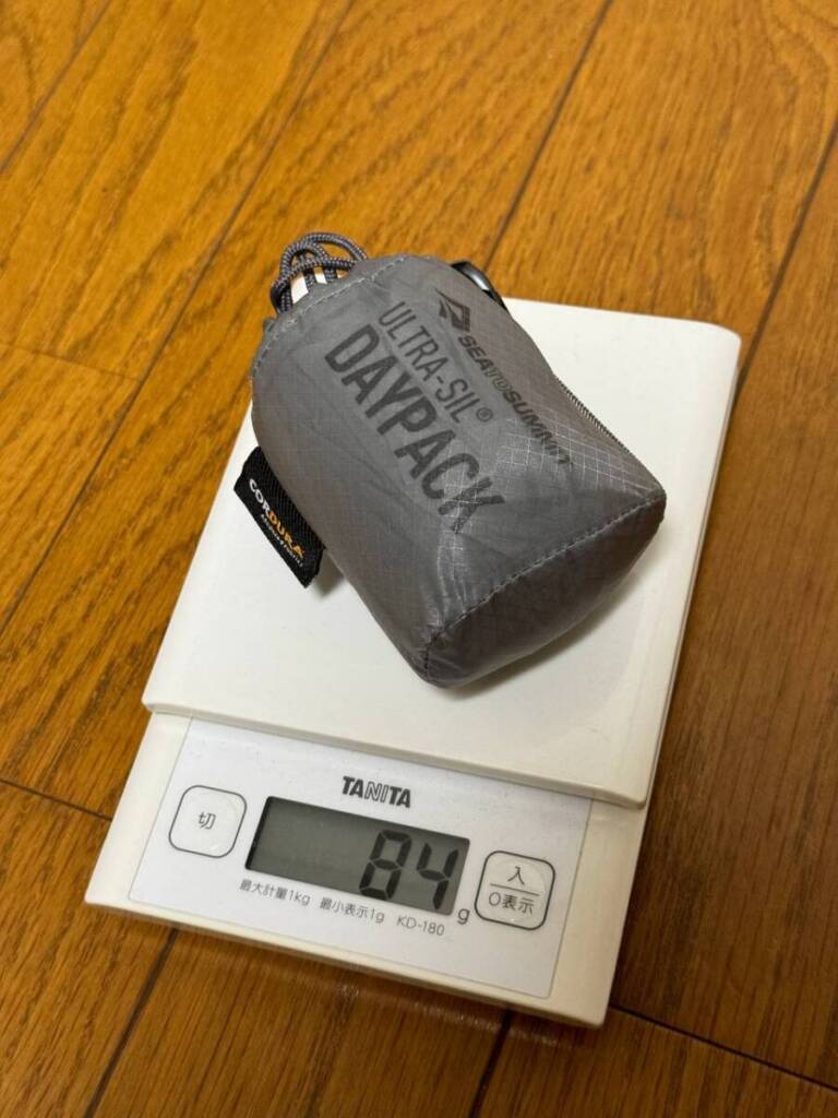 たった84gの超軽量の手のひらに収まるザック 『ウルトラシルデイパック』 | SlowPeak登山
